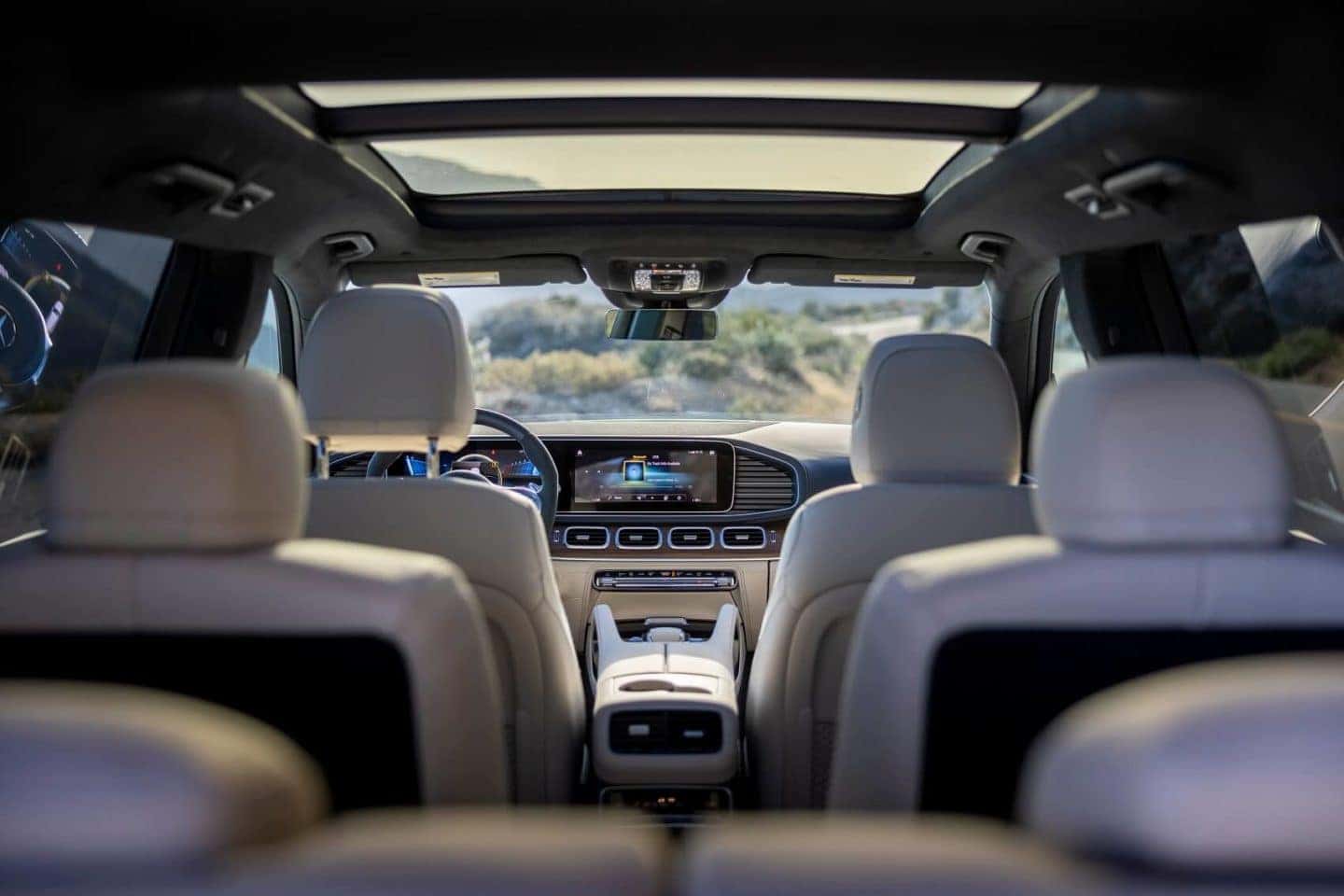 2022 Mercedes-Benz GLS vs Lexus LX | Mercedes-Benz of Scarborough