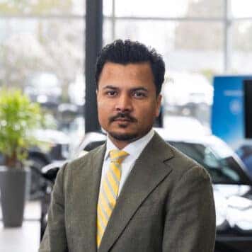 Meet Our Staff | Mercedes-Benz Surrey