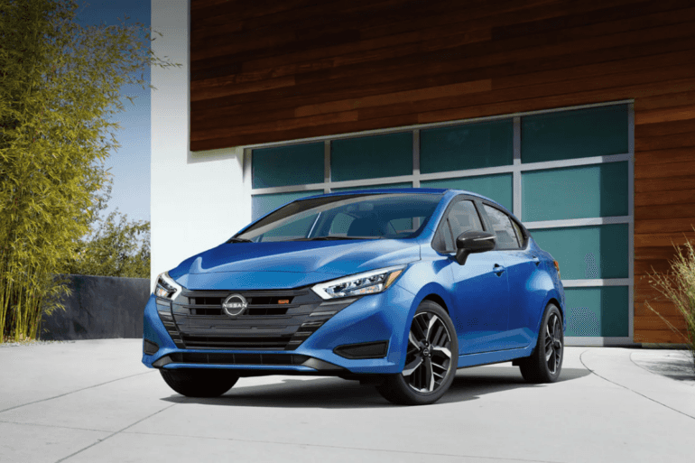 2024 Nissan Versa Model Review in Jefferson City, MO