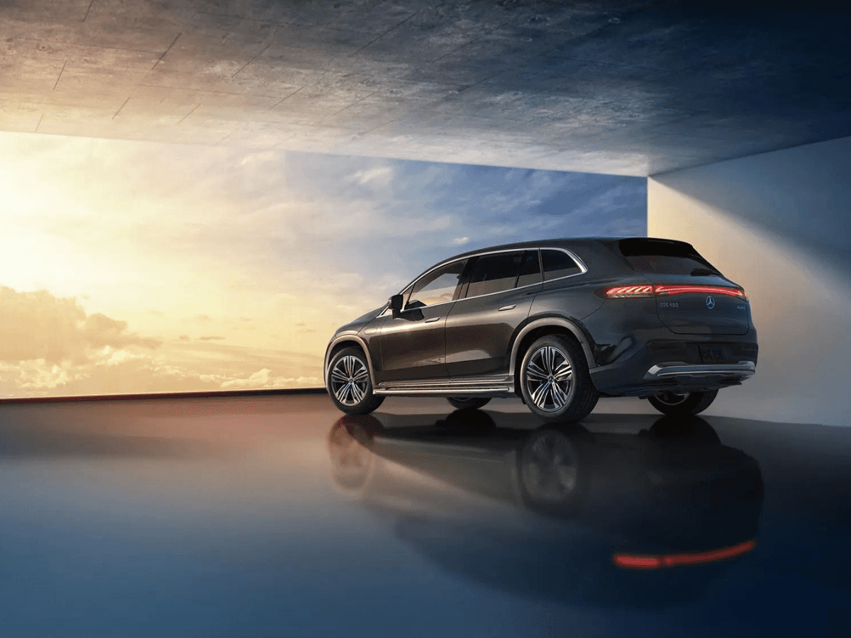 Explore the world of Electric Vehicles | Mercedes-Benz Overseas Motors