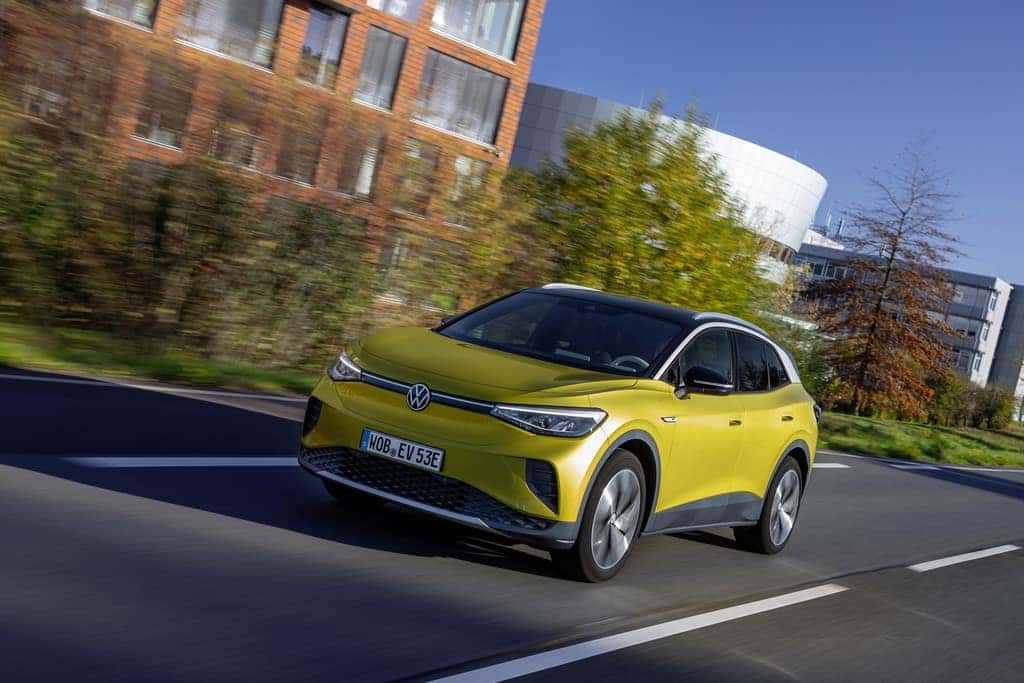 The 2023 Volkswagen ID.4 S Delivers a Premium Feel